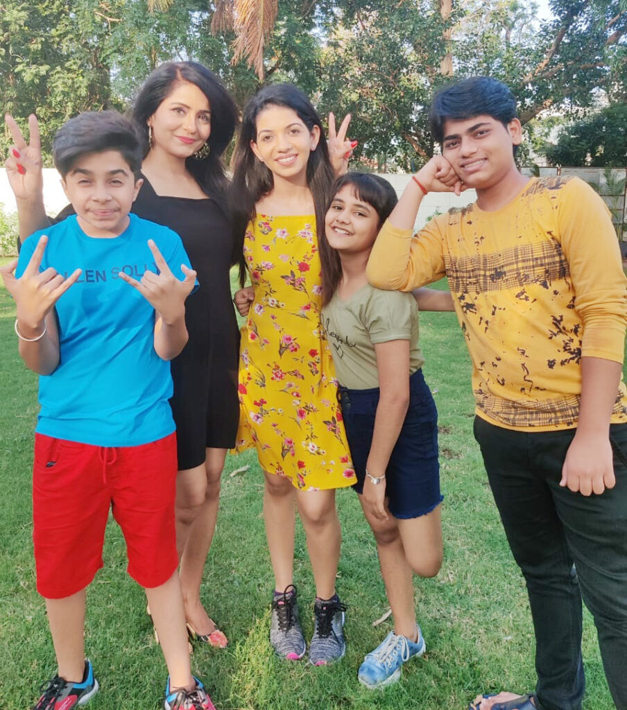 TV anchor turns actor! Charul Malik joins the cast of &TV’s Happu Ki ...