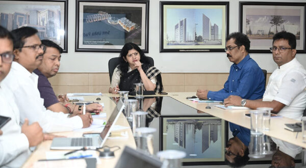 Smt. Usha Padhee, IAS Assumes Charge as Chairperson, IDCO – Odisha Samachar